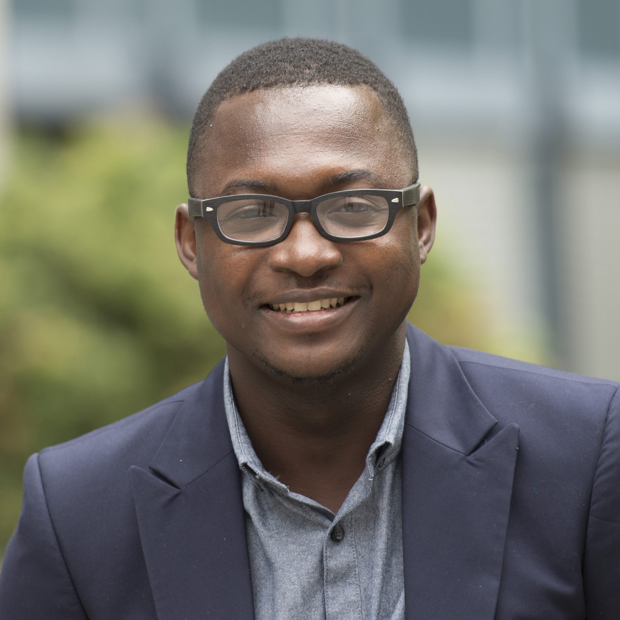 Alexander A. Badong - Afrika kommt!