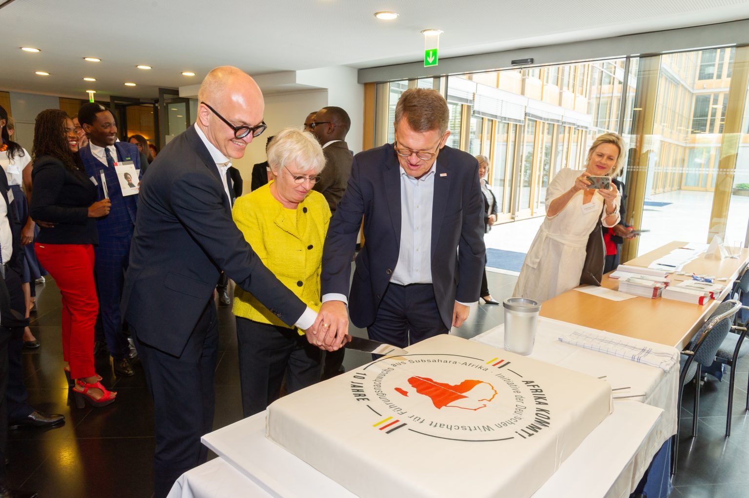 What should I know as a company? - Afrika kommt!