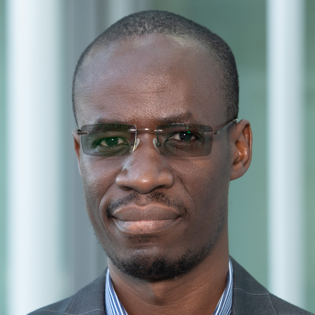 Rowland Simiyu - Afrika kommt!