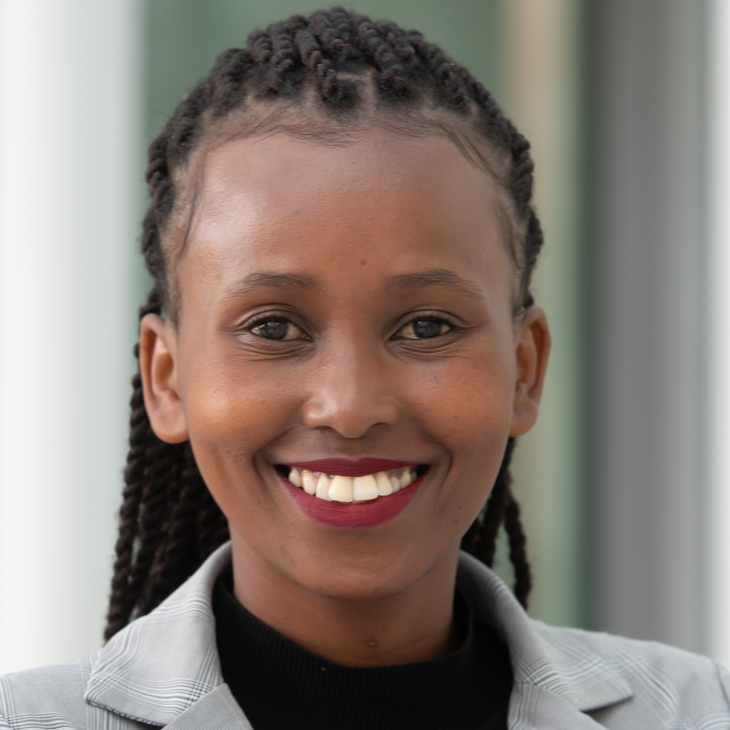 Hellen Mwangi - Afrika kommt!